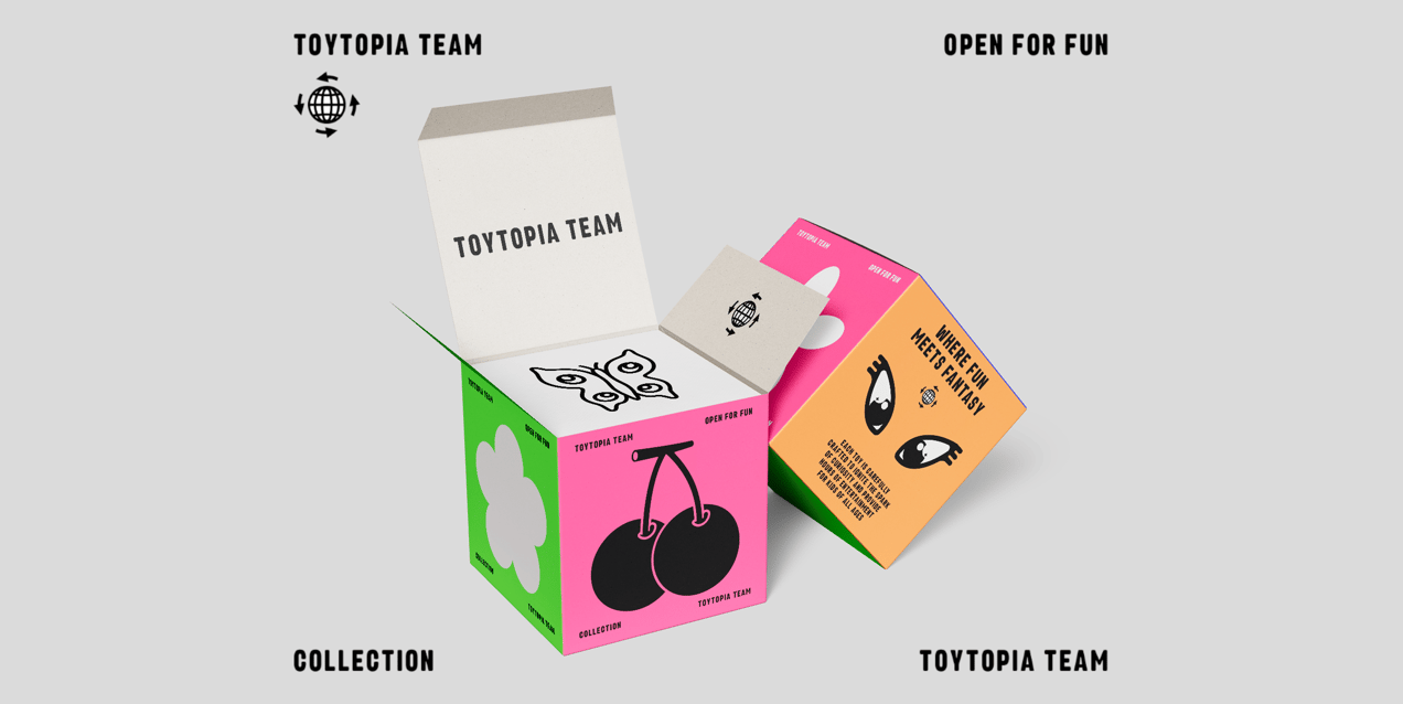 Free Box 3D mockup. Create presentations using Online Mockup Generator.